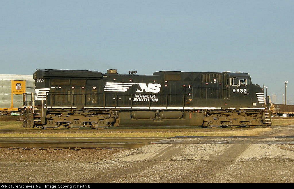 NS 9932